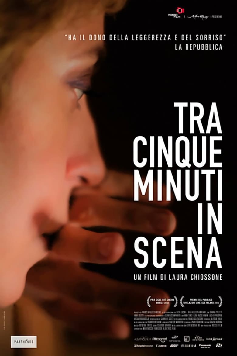 OFDb - Tra cinque minuti in scena (2013)
